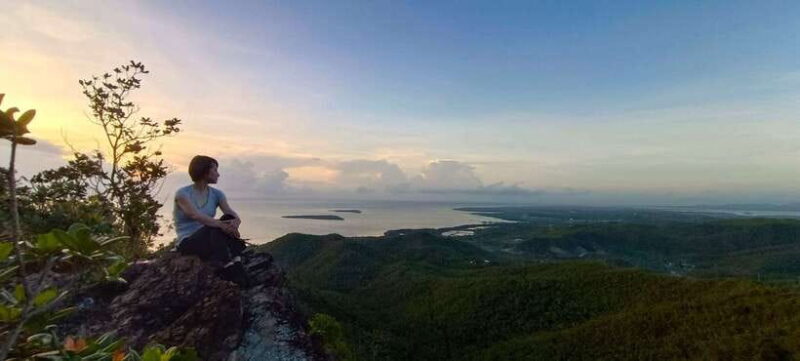 Puerto Princesa: Private Sunrise Trek at Mt. Magarwak - Key Points