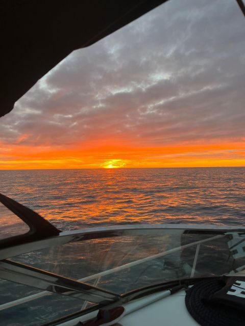 Puerto Rico, Gran Canaria: Boat Tour with Tapas and Drinks - Key Points