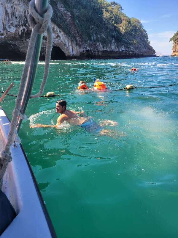 Puerto Vallarta: 3-Hour Whale Watching and Snorkeling - FAQ