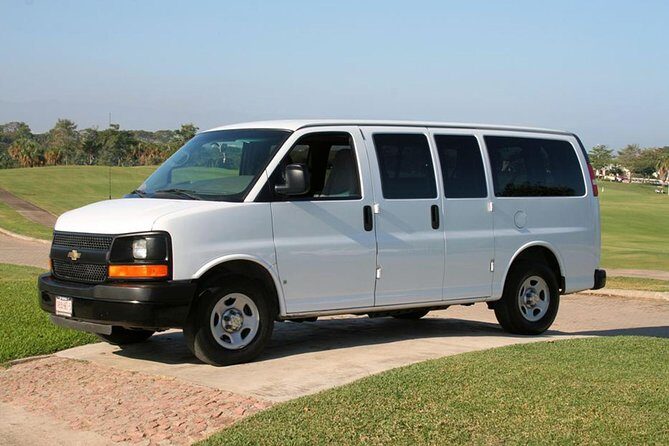 Puerto Vallarta Airport to Hotel Private Transfer by Minivan - Who Should Book This Transfer?