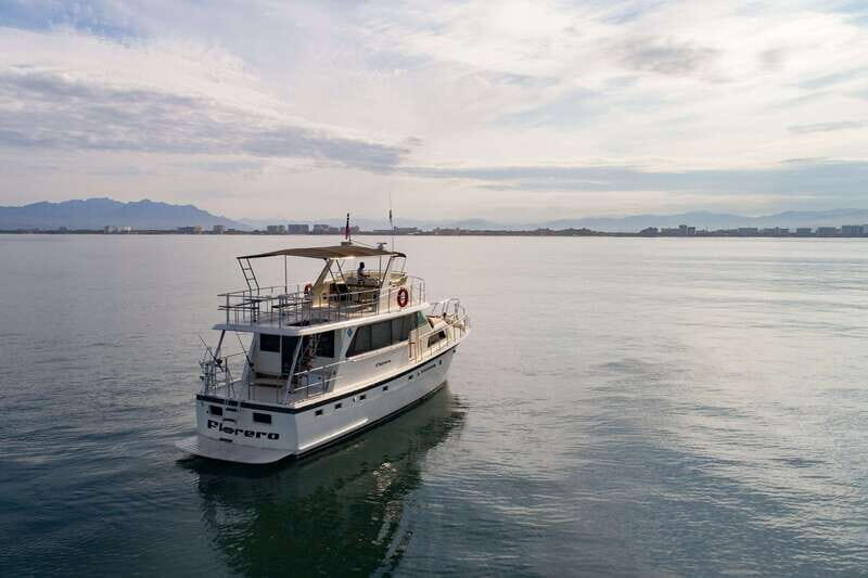 Puerto Vallarta: All-Inclusive Yacht - Service, Comfort, and Considerations