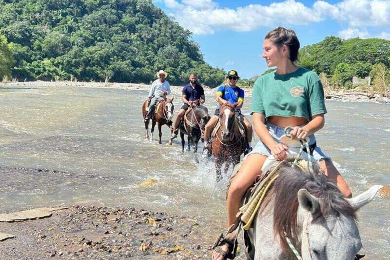 Puerto Vallarta: Horseback Riding, Lunch & Unlimited Drinks - An In-Depth Look at the Tour Experience