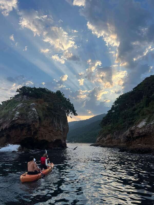 Puerto Vallarta: Los Arcos Marine Park Kayak/SUP Tour - What Is the Tour Like? A Complete Breakdown