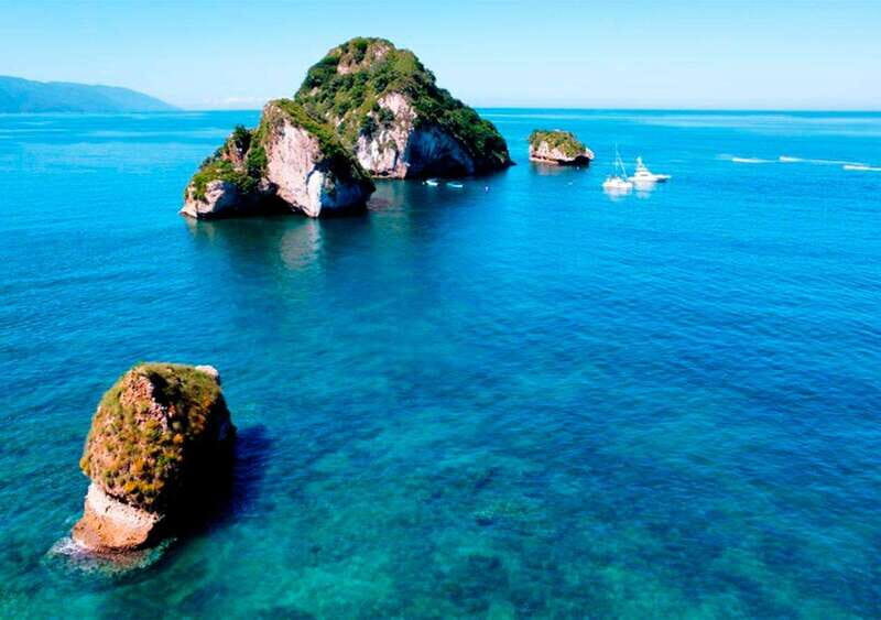 Puerto Vallarta: South Shore Sail, Snorkel and Beach - What’s Not to Love?