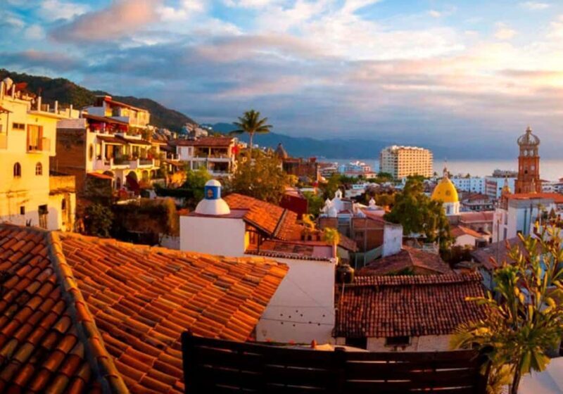 Puerto Vallarta: Tropical City Tour - An In-depth Look at the Tour