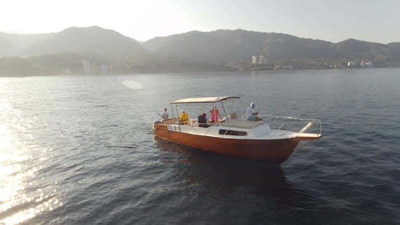 Puerto Vallarta:Exclusive Voyage to Los Arcos and El Paredón - In-depth Breakdown of the Experience