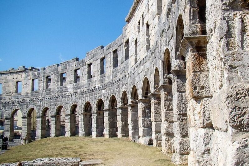 Pula: Arena Entrance Ticket - Explore the Architecture and Its History