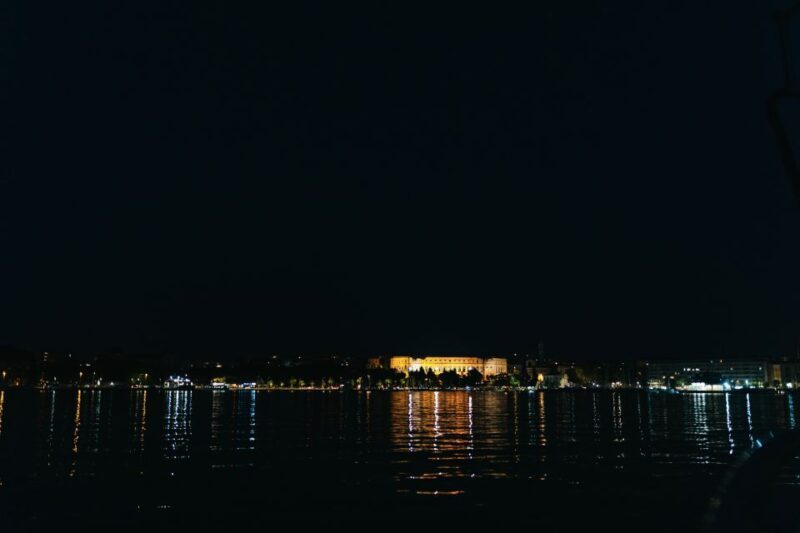 Pula: Dolphin and Sunset Watching with Dinner and Drinks - FAQ