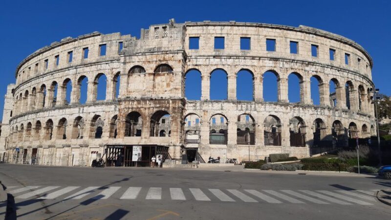 Pula: Historic Sites Private Walking Tour - The Itinerary Breakdown