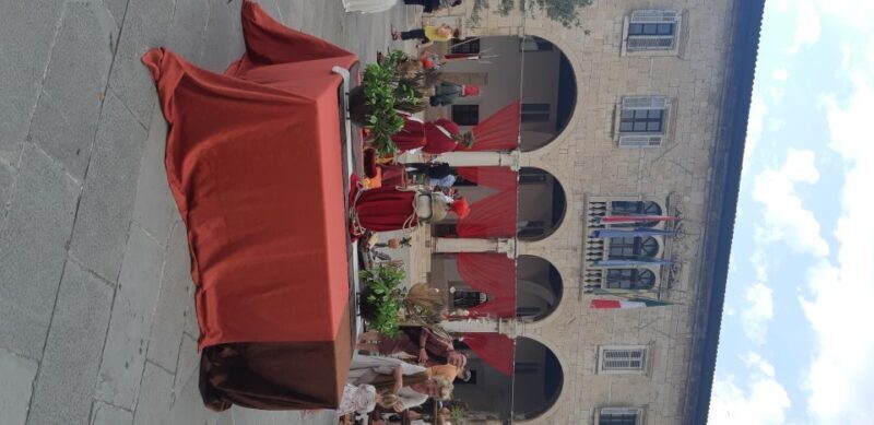 Pula: Historic Walking Tour with Local Guide & City Views - A Closer Look at the Itinerary