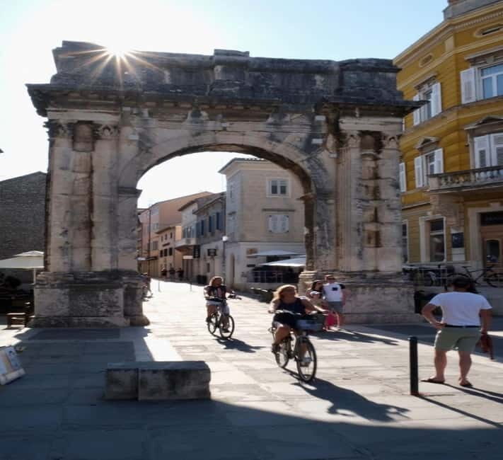 Pula Past & Present: A Guided Adventure - Discovering Pula: A Guided Walk Through Time
