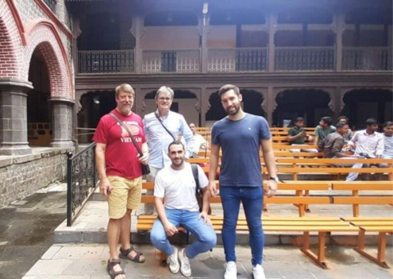 Pune: Private Guided Sightseeing Tour by Car with Snacks - Practical Tips for Travelers