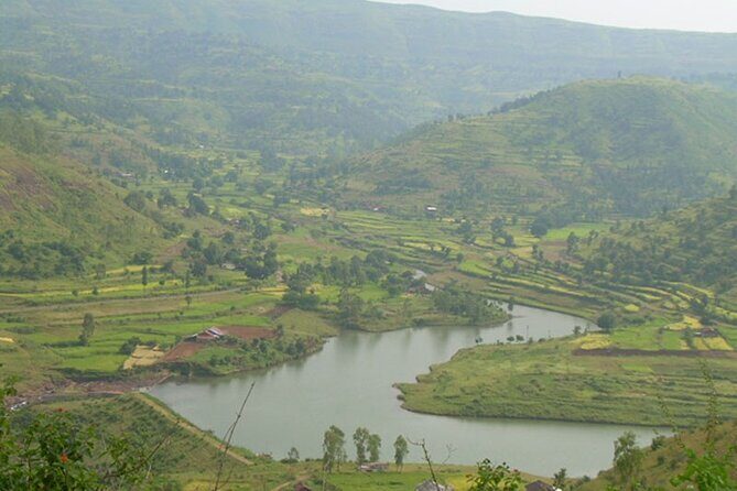 Pune to Bhimashankar Jyotirlinga - The Trek and Scenic Views