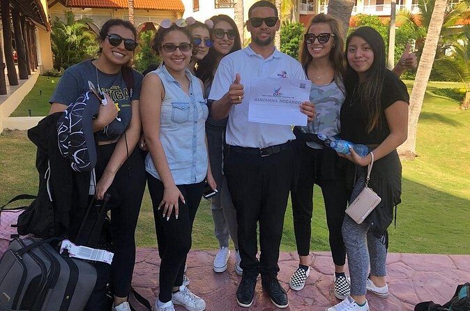 Punta Cana Airport to ALL BARCELO RESORTS in PUNTA CANA R/T - The Return Trip: Departure from the Hotel