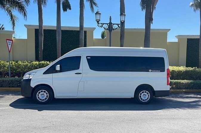 Punta Cana Airport to Punta Cana Hotels ( up to 25 km) - Flexibility and Reliability