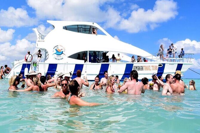 Punta Cana Booze Cruise, Snorkeling, Bar Entertainment Open Bar - Key Points