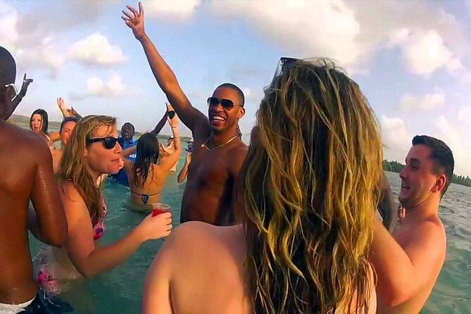 Punta Cana Booze Cruise with Snorkeling, Natural Pool & Open Bar - What You Can Expect from the Punta Cana Booze Cruise