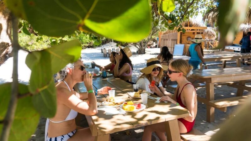 Punta Cana: Catalina Island Trip with Snorkeling - The Beach and Culinary Experience