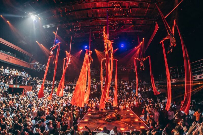 Punta Cana: Coco Bongo Nightclub Experience with Transfer - Who Will Love This Experience?