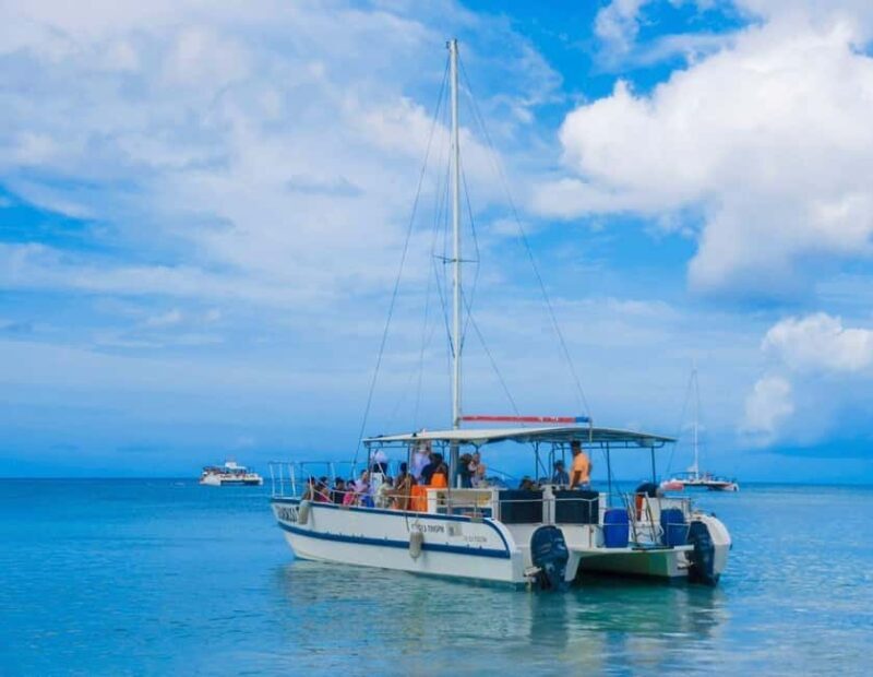Punta Cana: Exclusive Private Catamaran Tour to Saona Island  VIP Service - The Return Journey and Drop-offs