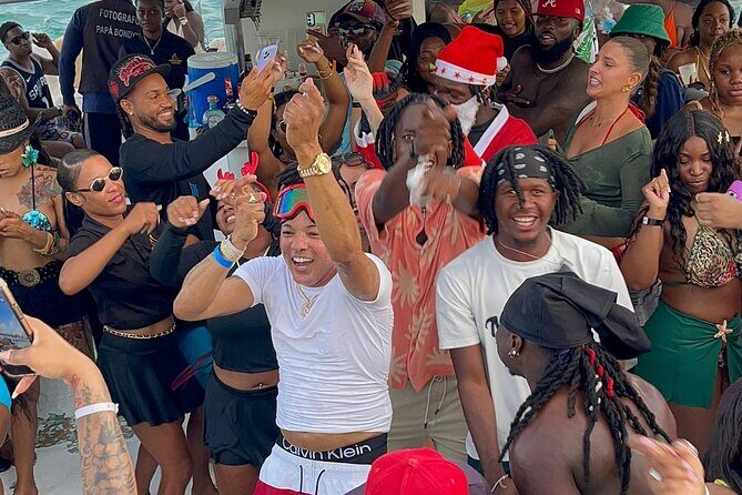Punta Cana Hip Hop Party Boat with Open Bar *Adults Only - The Itinerary: A Breakdown