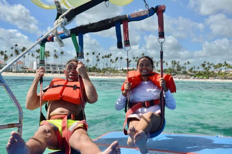 Punta Cana: Parasailing Experience with Pickup Include - Key Points