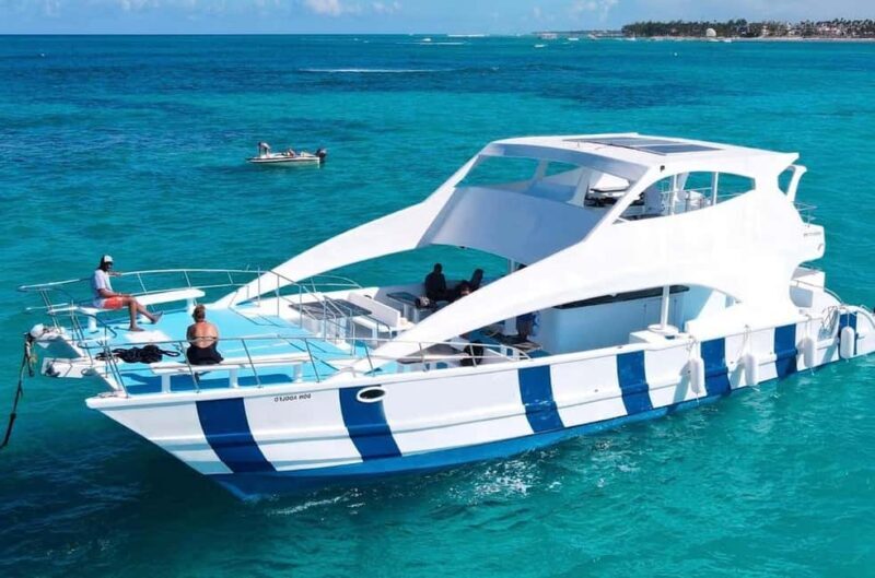 Punta Cana: Party Boat with Snorkeling, Open Bar And Hip Hop - Who Should Consider This Tour?