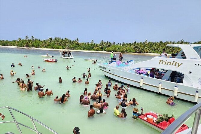 Punta Cana Party Boat:open bar - Introduction