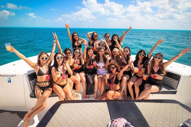 Punta Cana Private Catamaran Spring Break Party, Snorkel & BBQ - Snorkeling in Punta Cana’s Vibrant Underwater World