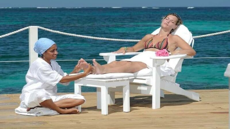 Punta Cana: Reef Explorer Snorkeling and Massage Tour - Who Would Love This Tour?