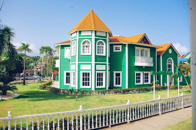 Punta Cana: Samaná, Lemon Falls and Bacardi Island - Return Journey