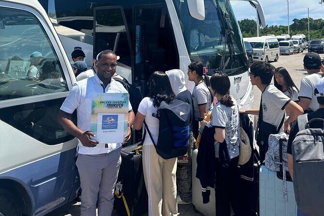 Punta Cana to Uvero Alto Minivan Airport Transfers - Key Points