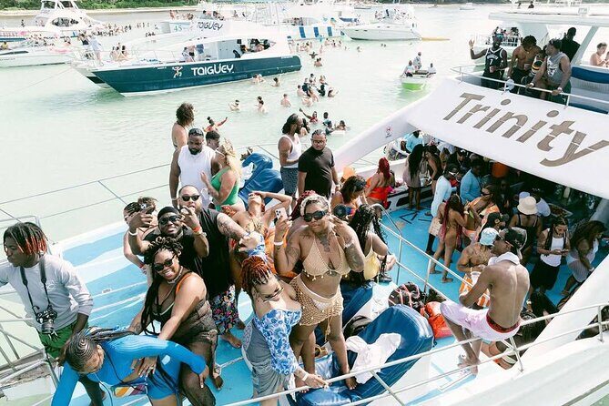 Punta Cana Ultimate Hip Hop Party Boat with Open Bar *Only Adults - An Authentic Look at the Experience