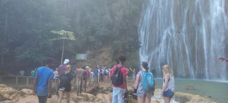 Punta Cana:Samaná Bay,Bacardí Island and El Limón Waterfall - Lunch and Cultural Experience