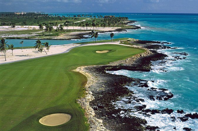 Punta Espada Golf - Cap Cana - Punta Cana - The Role of Caddies and Fees