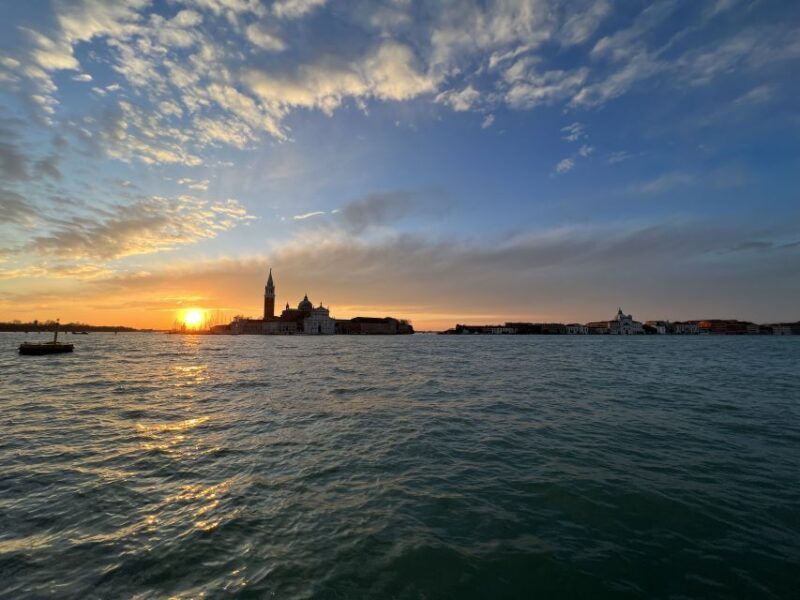 Punta Sabbioni - Venice at Sunset: Boat Tour with Aperitif - Authentic Experiences and Practical Tips