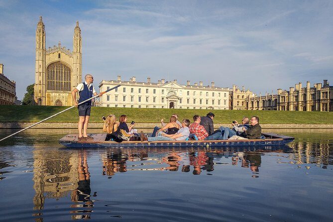 Punting Tour in Cambridge - The Itinerary and Key Sights