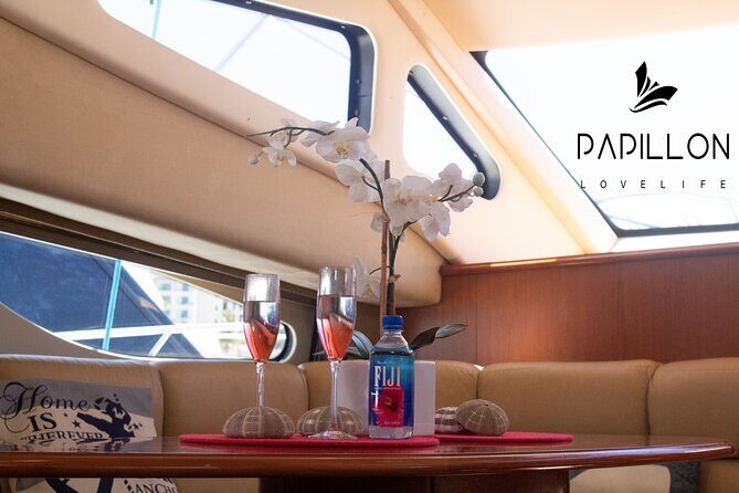 Pura Vida Yacht 42 FT with all inclusive service in Cabo - Authentic Feedback from Guests