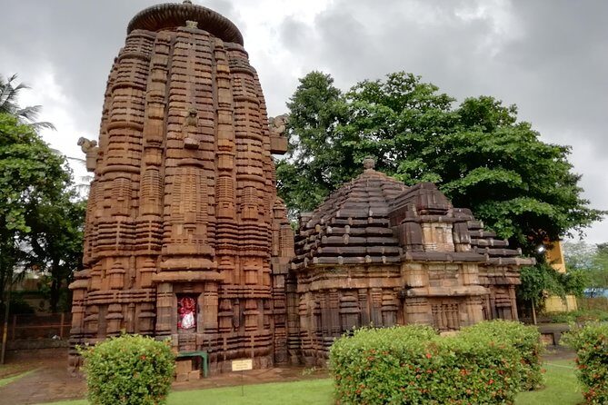 Puri Jagannath, Konark Sun temple, Pattachitra art in best of Odisha in 2 days - Exploring Odisha in 2 Days: A Deep Dive