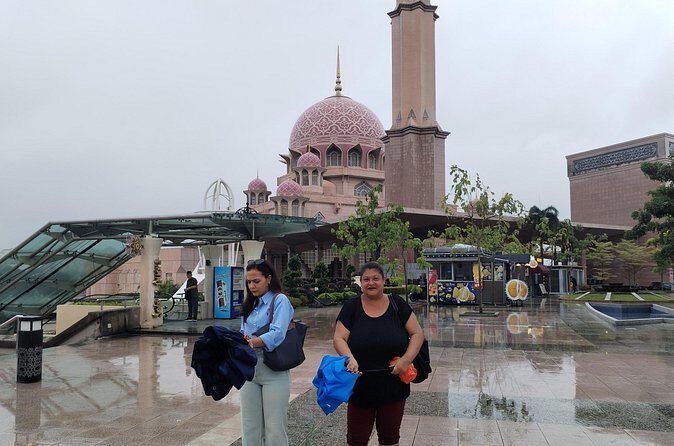 Putra Jaya Tour From Kuala Lumpur - Who Is This Tour Best For?