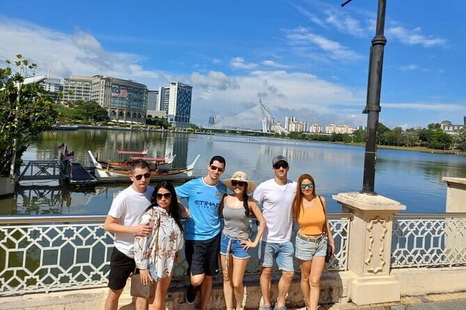 Putrajaya City Tour from Kuala Lumpur with Sight Seeing Cruise - The Sum Up