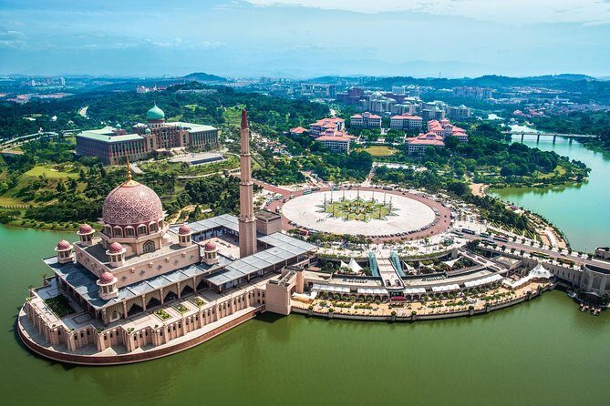 Putrajaya City Tour with Batu Caves and Agriculture Heritage Park - The Highlight: Agriculture Heritage Park