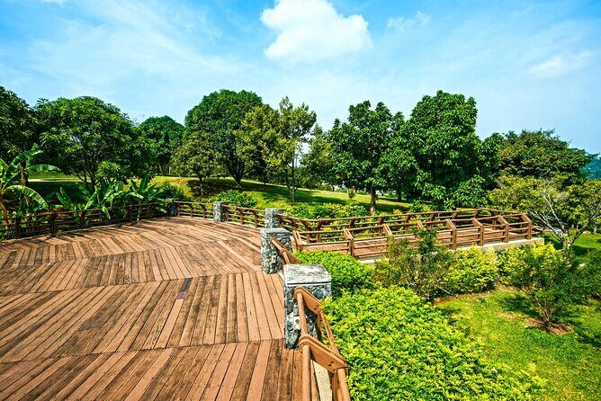 Putrajaya City Tour with Batu Caves and Agriculture Heritage Park - Practical Details: How the Tour Works