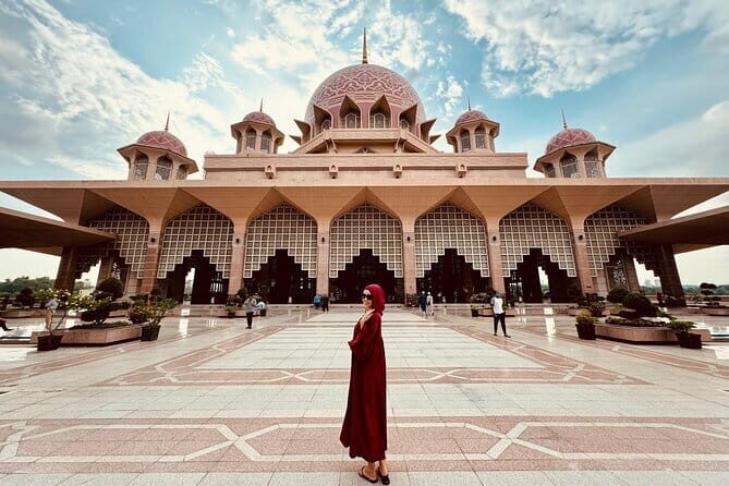 Putrajaya Private Tour with Guide - Introduction
