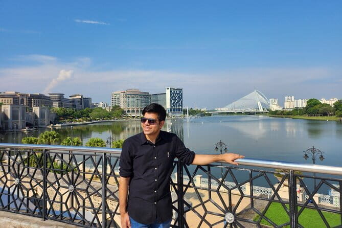 Putrajaya Private Tour with Guide - Key Points