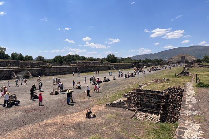 Pyramids + Cave Restaurant + Guadalupe's Basilica Private Tour - FAQs