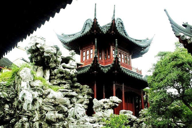 Qibao Water Water Town Private Day Tour with Amazing Shanghai City Highlights - Frequently Asked Questions