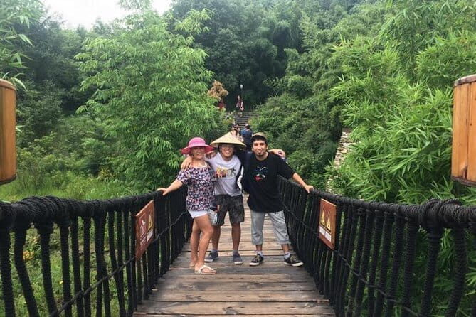 Qingcheng Mountain and Dujiangyan Irrigation Private Day Tour - Key Points