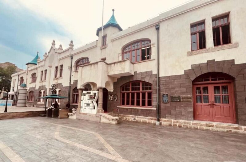 Qingdao: Badaguan Scenic Area Guided Walking Tour - Who Should Consider This Tour?