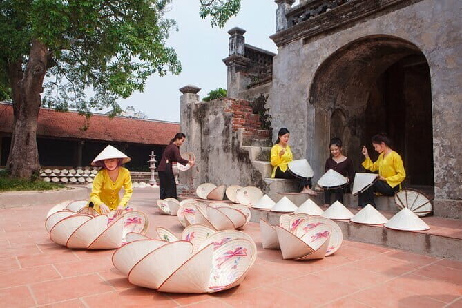 Quang Phu Cau Incense, Conical Hat, Lacquer Traditional Village - Overview and First Impressions